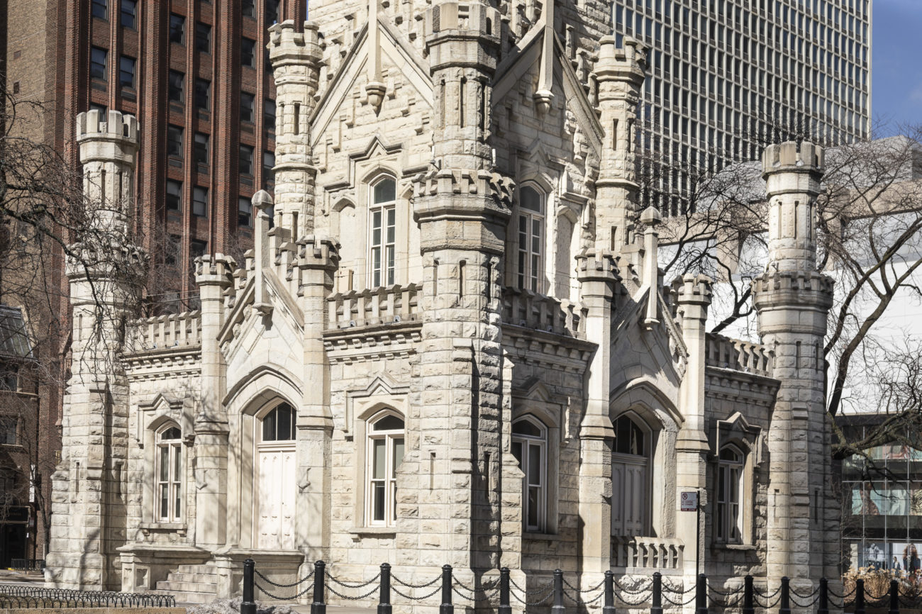 Chicago Water Tower 150th Celebration – Water Tower Arts District
